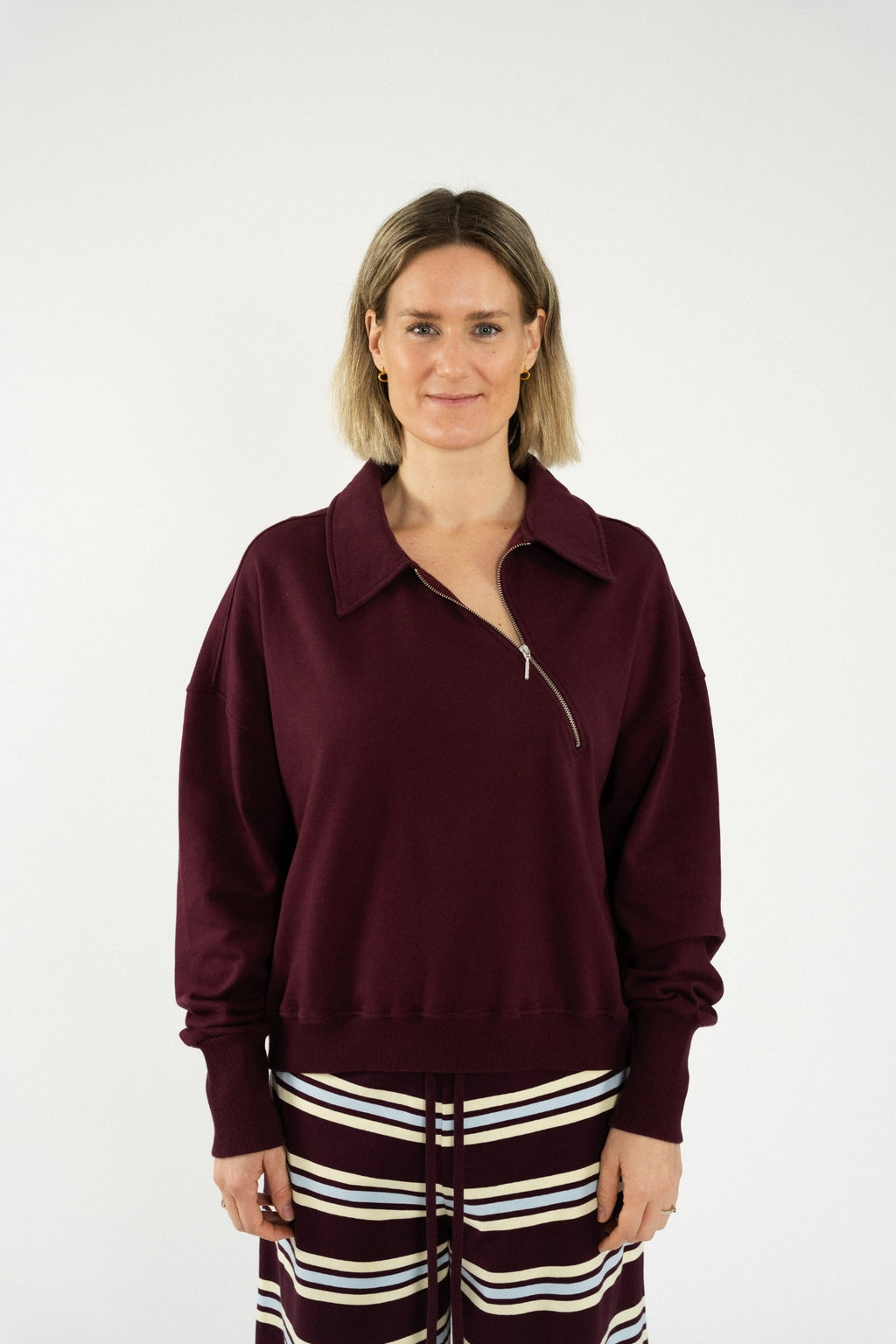 Asymmetric Zipper Sweater – HERNAMEIS the label